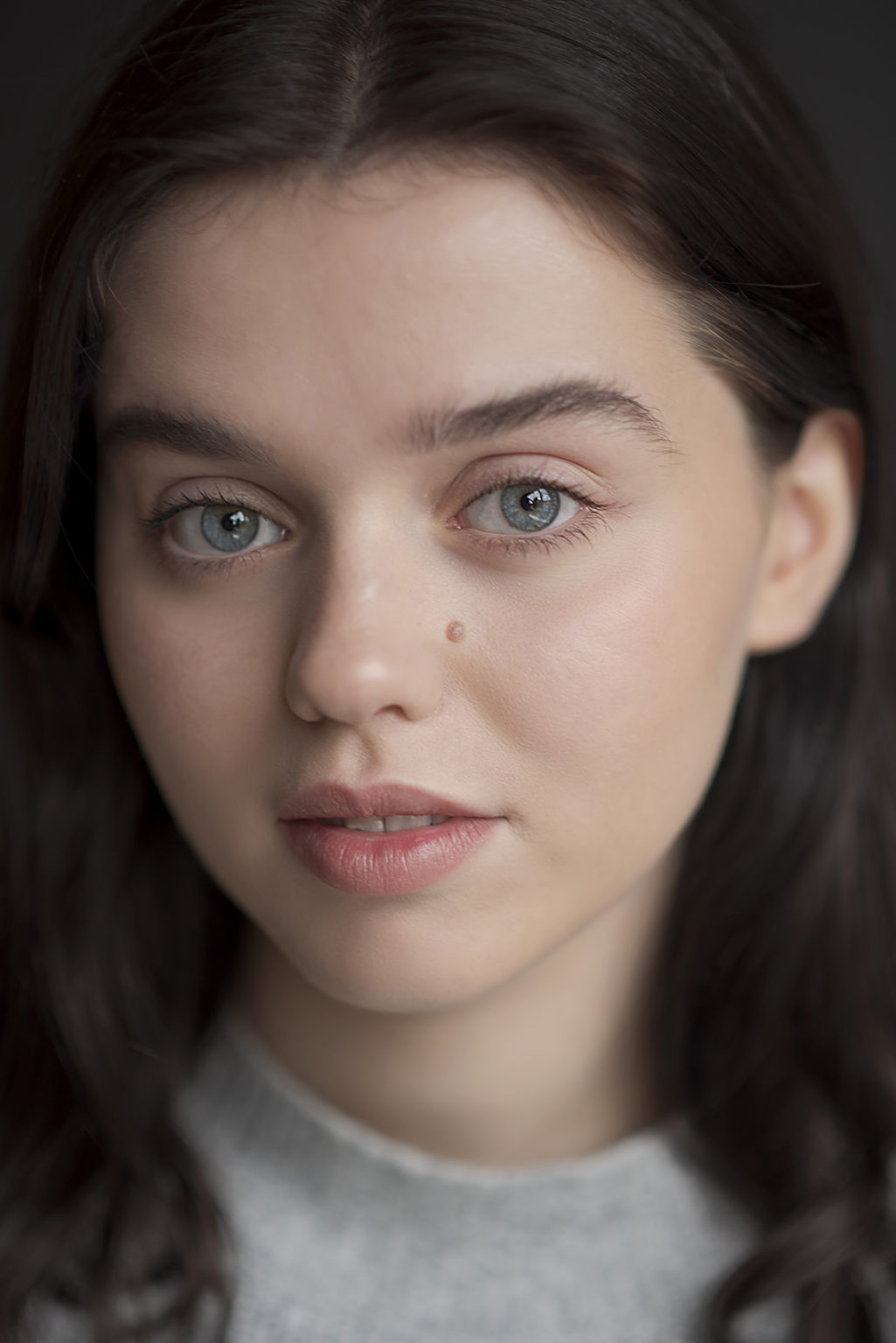 Emma Gornall Photography || Belfast headshot photographer